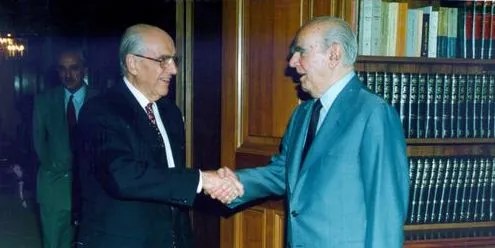 The Political Transition of 1974: Institutions, Politics and the ...